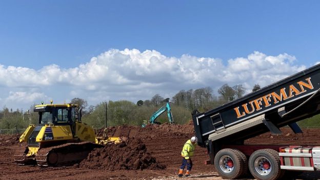 Renewable energy projects worth billions stuck on hold - BBC News