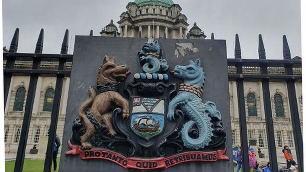 Belfast: What does the seahorse have to do with the city? - BBC News