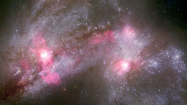 Astronomers see galaxies in ultra-high definition - BBC News