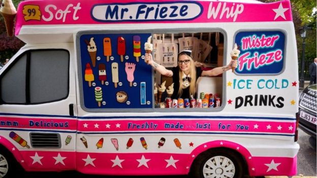 Greenwich Council plans to ban ice cream vans from 30 streets - BBC News