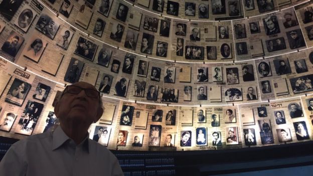 Holocaust survivor reunited with a baby he saved during WW2 - BBC News