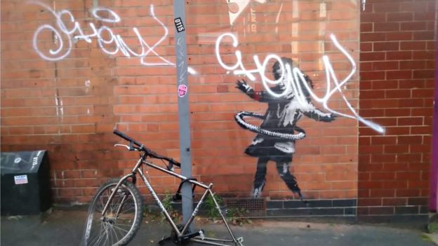 'Banksy' artwork appears on Nottingham wall - BBC News