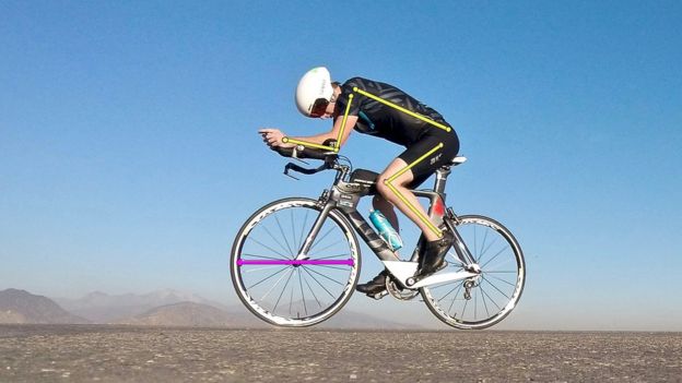 Why tall, leggy people run faster in the heat - BBC News