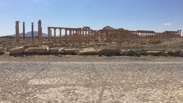 Palmyra: Inside the ancient city recaptured from IS - BBC News