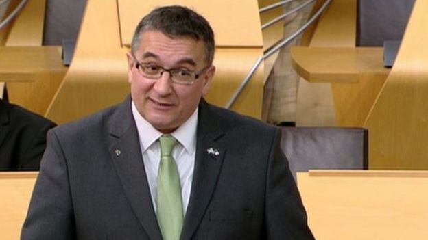 Christian Allard appointed co-leader of Aberdeen City Council - BBC News