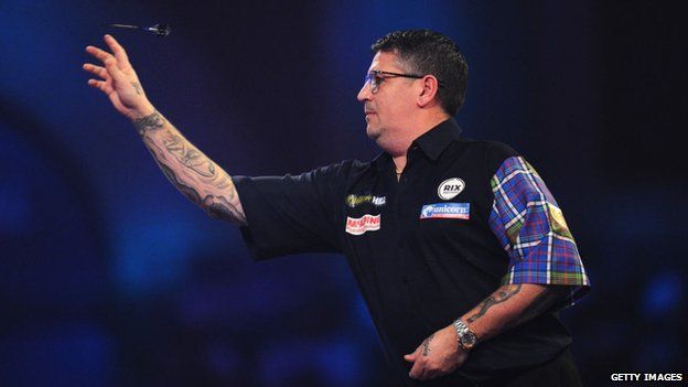 World Championship: Gary Anderson and Adrian Lewis fight back to reach ...