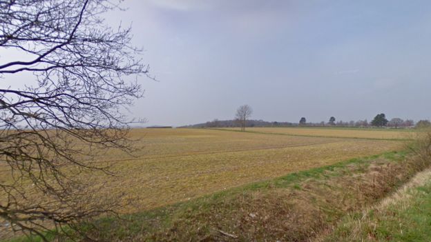 Huge 1,200-home estate proposed on the edge of Ordsall - BBC News