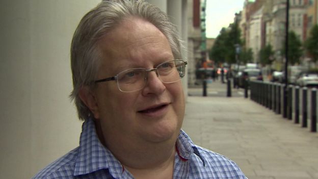 Help reunite refugee families, faith leaders urge May - BBC News