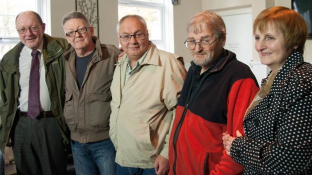 Lifelong search to discover fate of 17 Clark siblings - BBC News