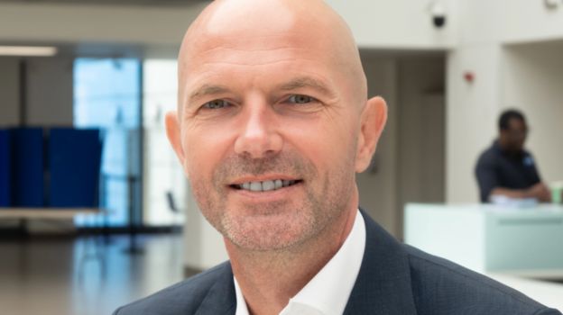 Surrey County Council appoints new chief executive - BBC News