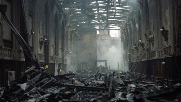Windsor Castle fire remembered 30 years on - BBC News