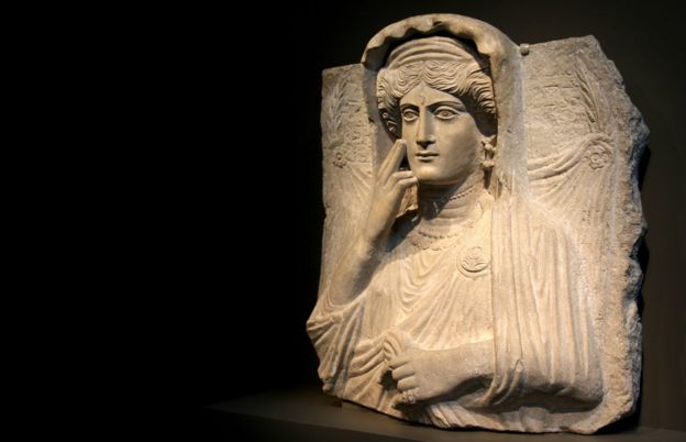 Palmyra: Ruins that inspired the architecture of power - BBC News