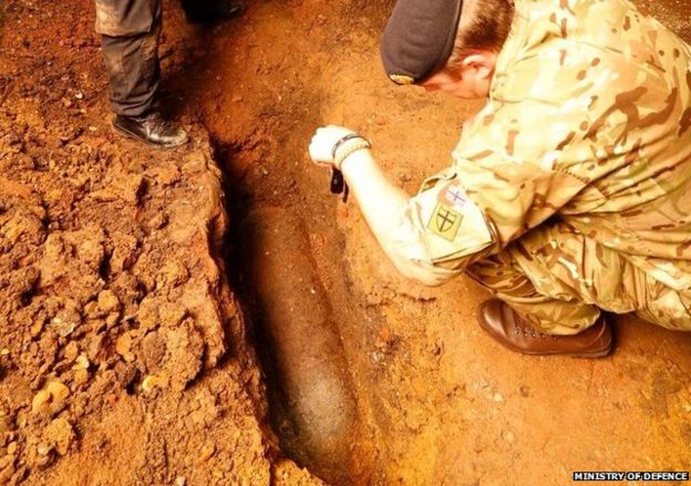 How much of a threat are unexploded bombs? - BBC News