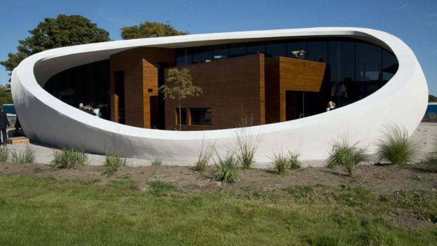 Charles Jencks: The architect who made cancer care a work of art - BBC News