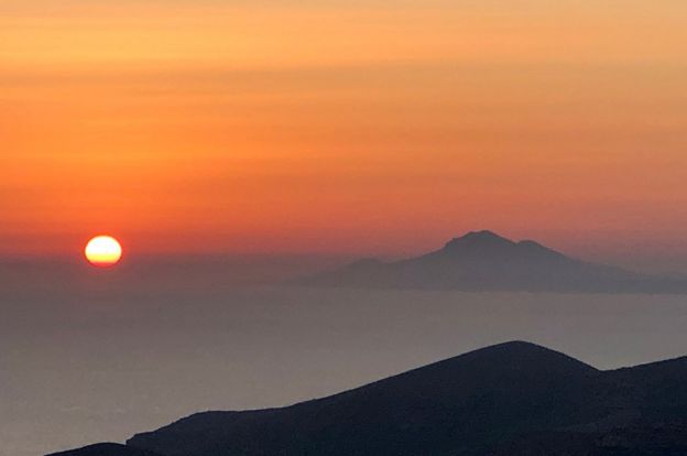 Your pictures on the theme of 'warmth' - BBC News