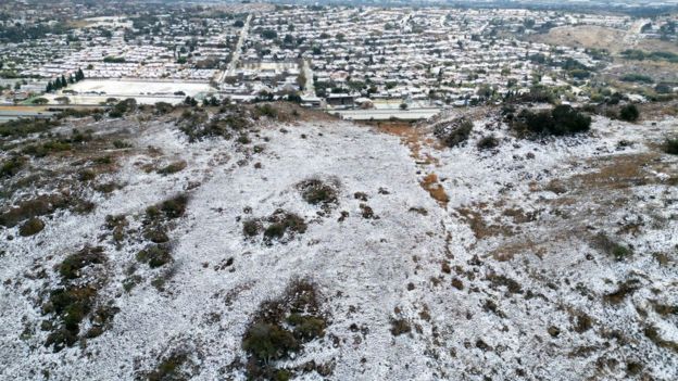 Johannesburg: Snow falls on city for the first time in more than 10 ...