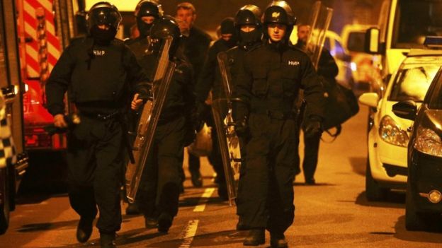 HMP Birmingham riot: 240 prisoners being moved after riot - BBC News