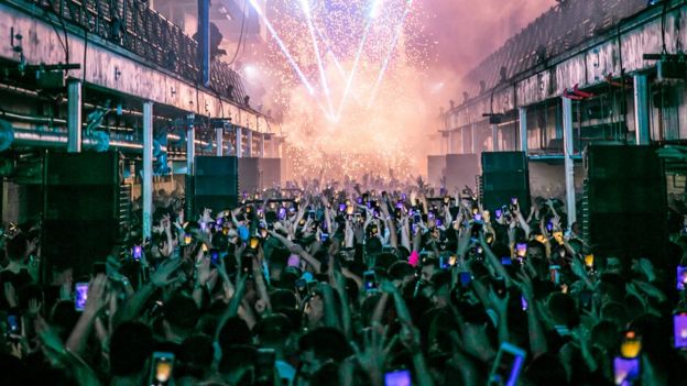 Why Did Raves Become Illegal Bbc News