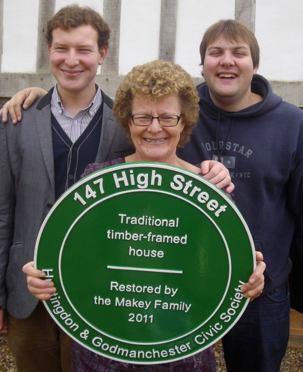 The shop where it's OK to be different - BBC News