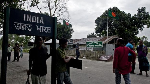 Enclaves swapped in landmark India-Bangladesh border deal - BBC News