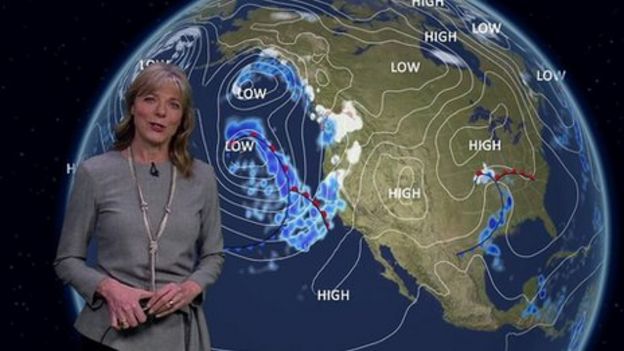 Millions at risk of flooding as fierce storm lashes California - BBC News