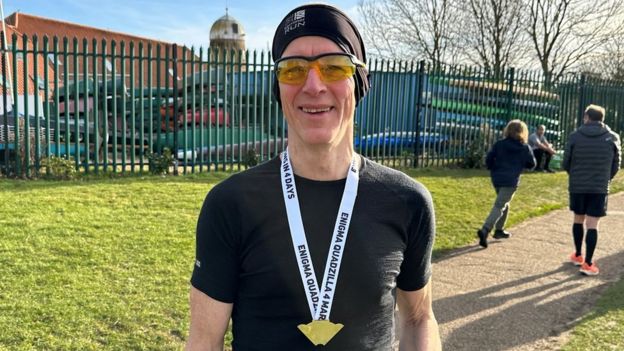 Milton Keynes dad runs four marathons in four days to honour brother ...