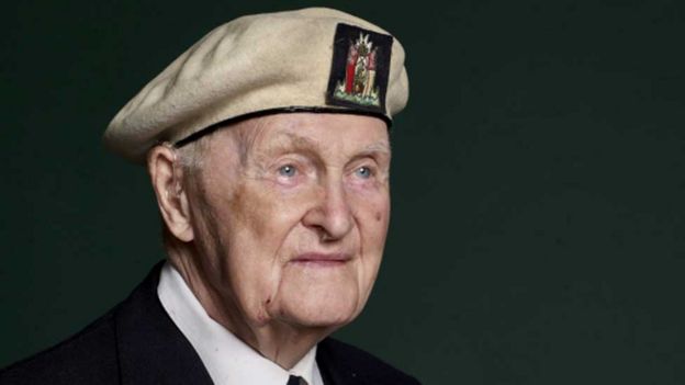 D-Day ration pack last in the world, Dorset museum says - BBC News