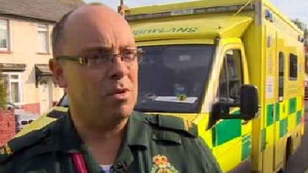 New colour-coded 999 ambulance call system starts - BBC News