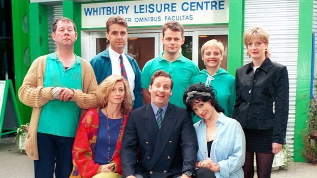 Morning campers! The inside story of 80s sitcom Hi-de-Hi! - BBC News