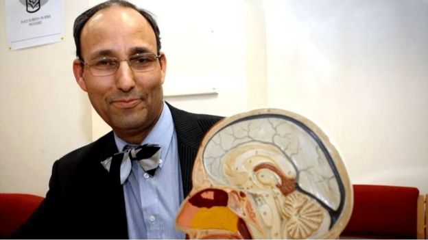 Eljamel: Disgraced surgeon's patients demand public inquiry - BBC News