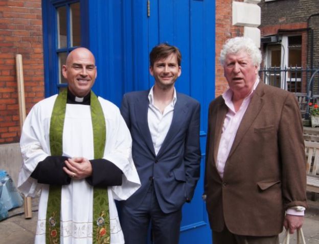 London churches and their partnerships with professions - BBC News