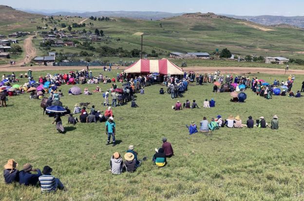 The deadly accordion wars of Lesotho - BBC News