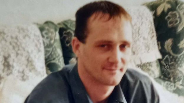 Basildon: Teen charged with murder over Terry Leeks death at park - BBC ...
