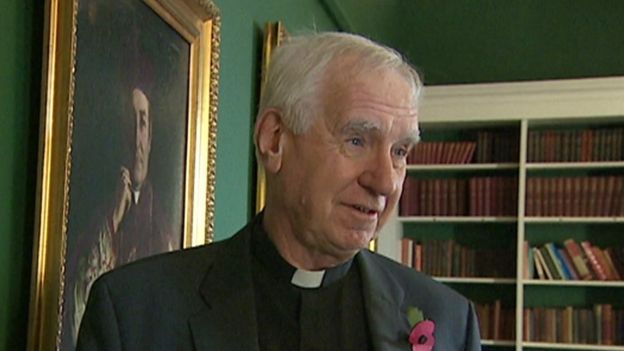 Former Plymouth bishop Christopher Budd dies aged 85 - BBC News