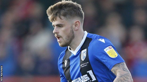 Charlie Kelman: Leyton Orient sign QPR forward on season-long loan ...