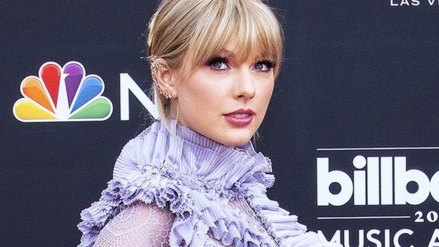 Taylor Swift blasts 'toxic male privilege' during Woman Of The Decade ...