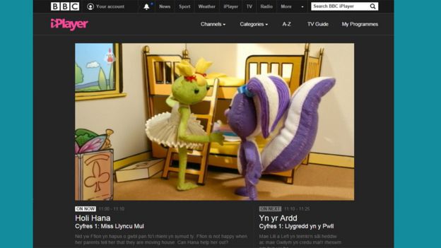 S4C sees big increase in online viewing numbers - BBC News