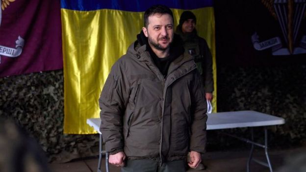 Ukraine war: Zelensky visits troops near 'most difficult' front line ...