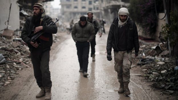 Syria conflict: Civilians under siege - BBC News