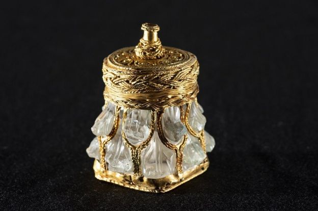 Mystery bishop's name found on Viking-age hoard jar - BBC News