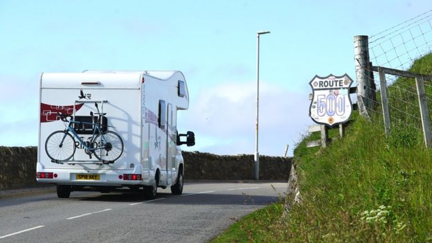 Heart 200: New road trip route paved with good intentions - BBC News