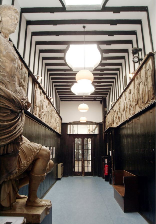 How the world came to love Glasgow School of Art - BBC News