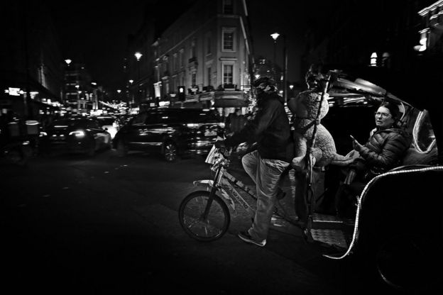 Your pictures on the theme of 'in a rush' - BBC News