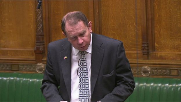 Minister says local views important on Kettering boys school - BBC News