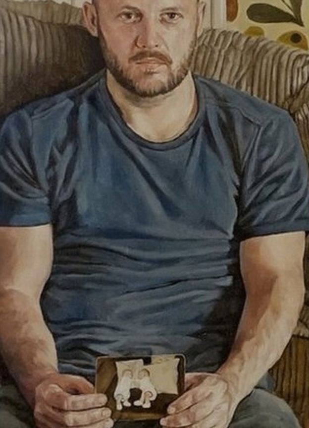 Edinburgh artist Michael Youds wins top prize at Scottish Portrait ...