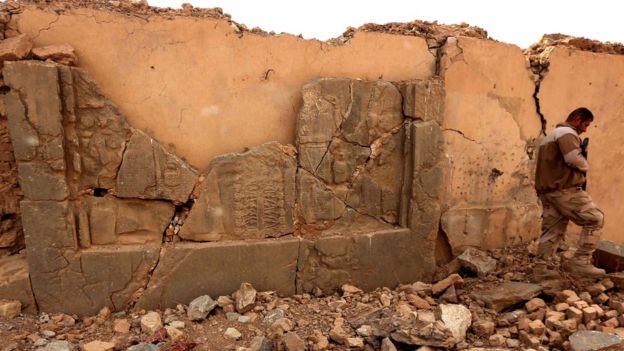 The archaeological treasures IS failed to destroy - BBC News