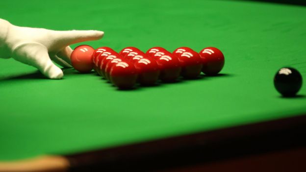 Mark Selby beats Ding Junhui to win World Snooker Championship - BBC Sport