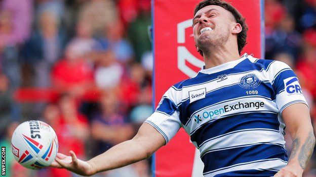 Oliver Partington: Salford Red Devils sign Wigan Warriors prop - BBC Sport