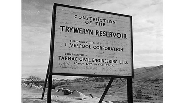 Lluniau: Cofio Capel Celyn // Pictures: A village before the drowning ...