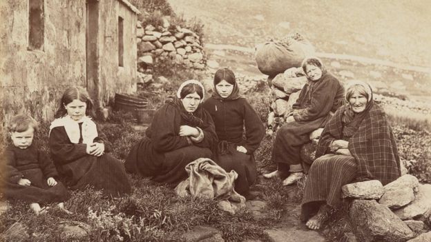 'Scotland's photograph album' goes on display - BBC News